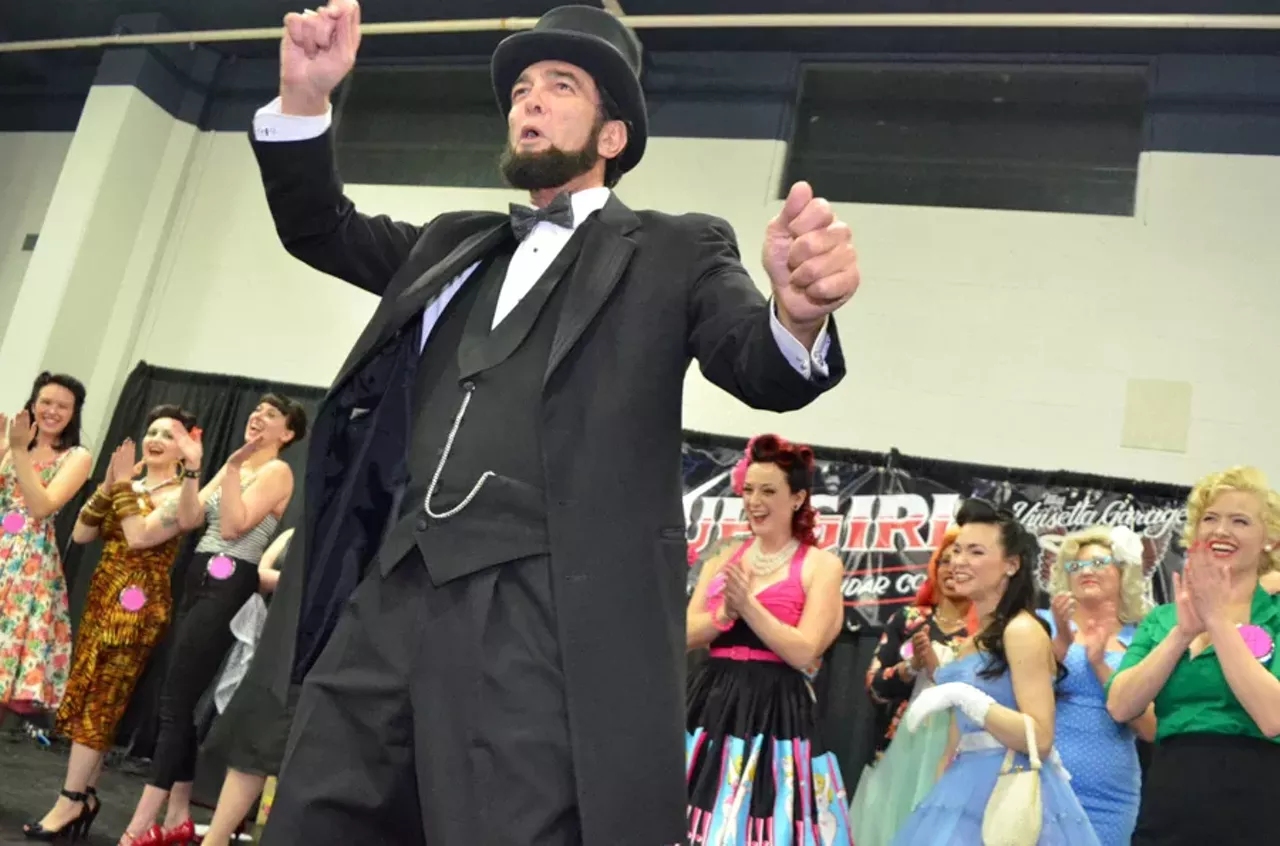 44 photos from the Miss Autorama Pin-up Contest