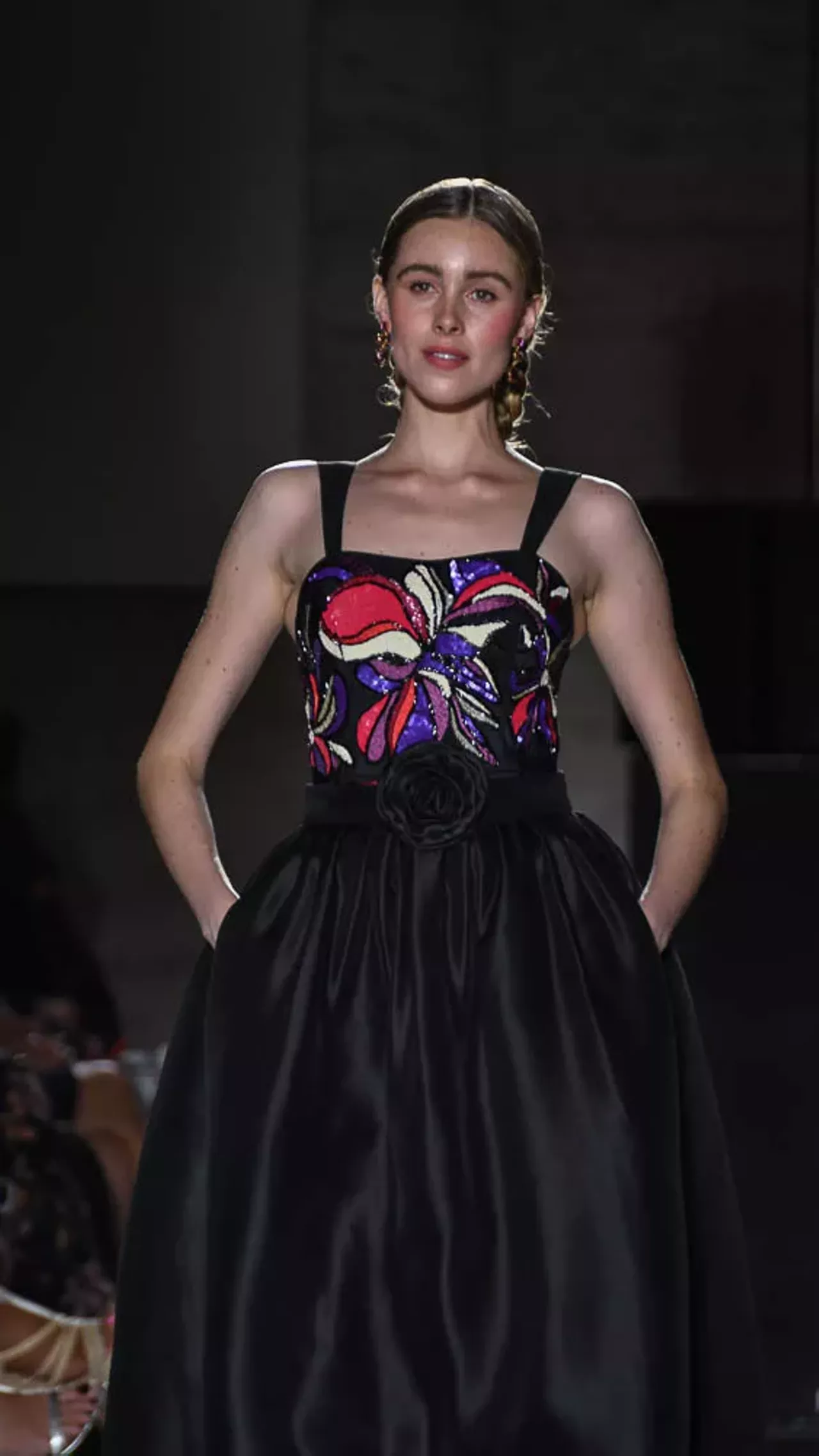 Fash Bash hosts 2023 ‘Art of Fashion’ runway show | Detroit | Detroit ...