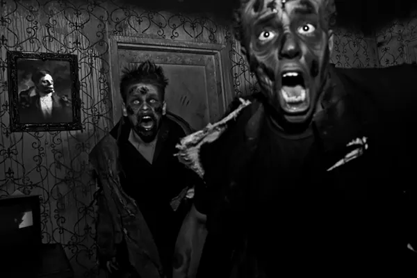 If you’re in the mood to be scared, try these Detroit area haunted ...