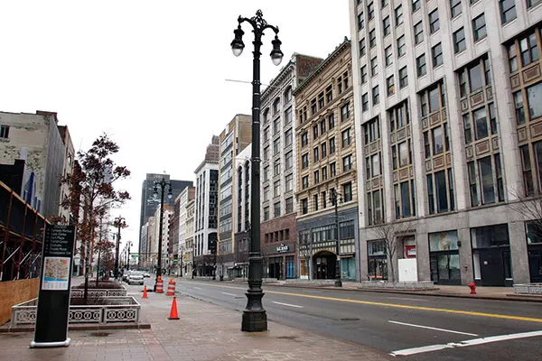 Lighting Authority Tries to Illuminate Detroit