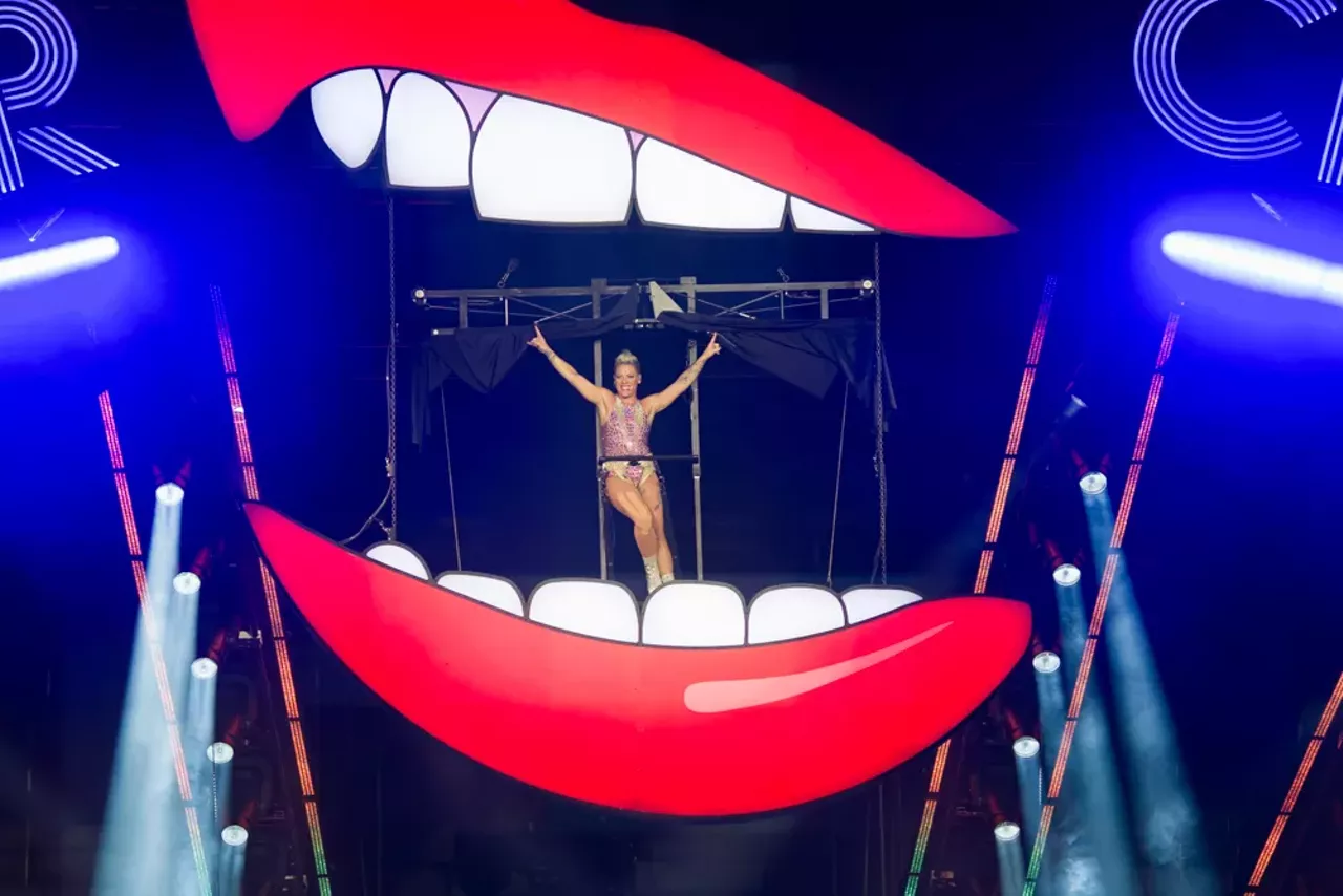 P!nk proves she’s still a rock star, breaking attendance record at ...