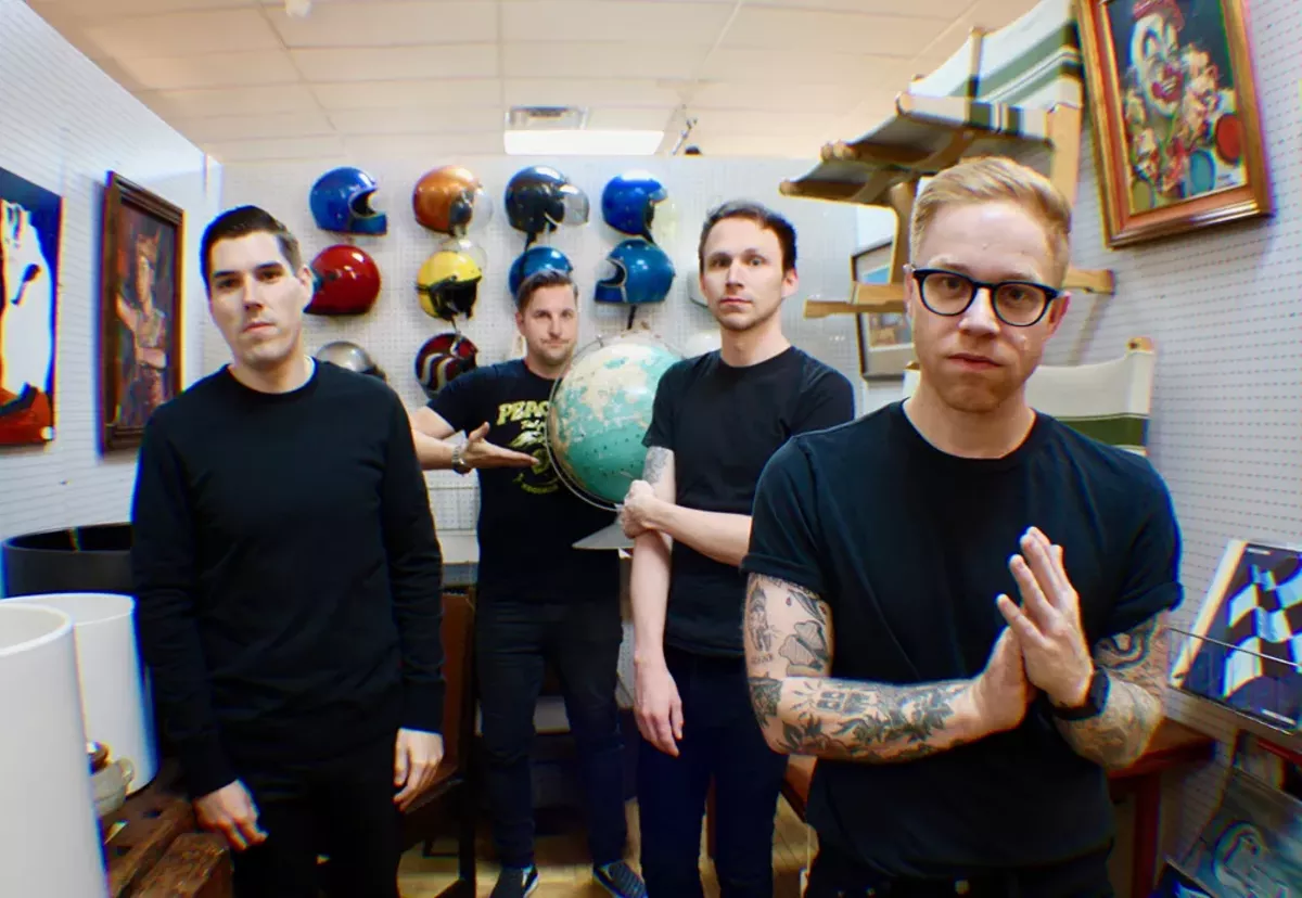 Extra Arms has a collaborative catharsis on angsty new record