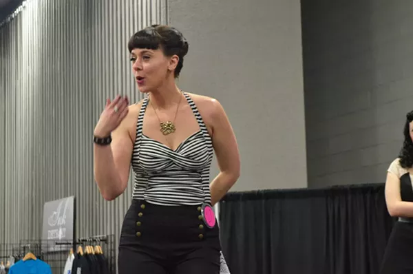 44 photos from the Miss Autorama Pin-up Contest