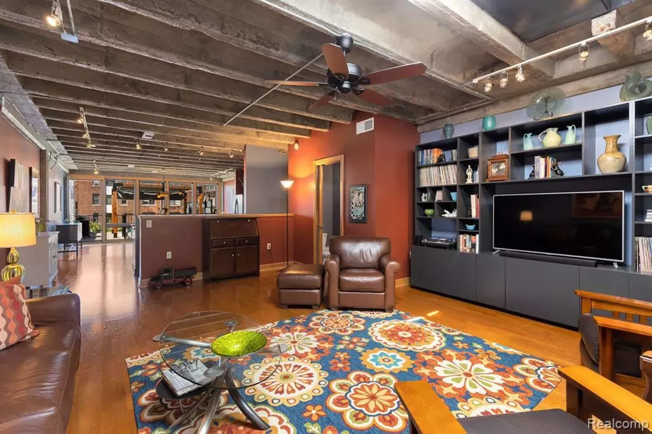 This Detroit loft comes with the perfect party terrace [PHOTOS ...